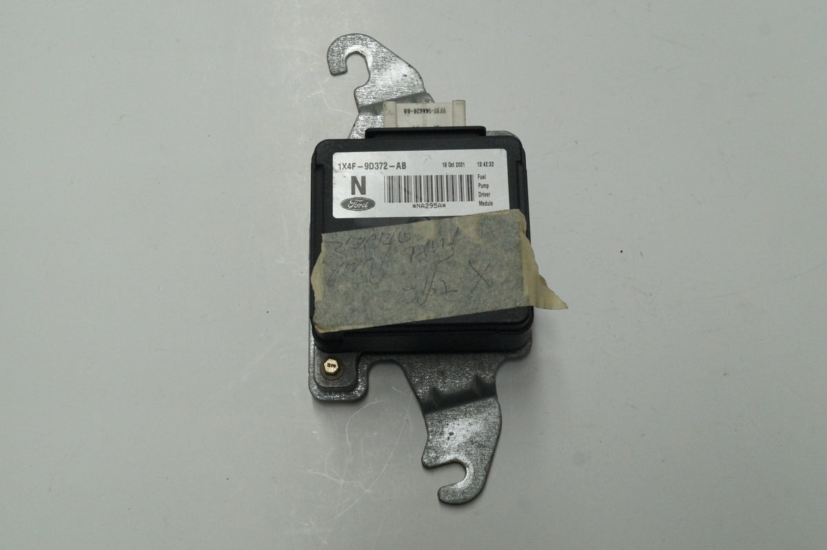 2002-2008 Jaguar X-Type (X400) Fuel Pump Control Module | Part # - Par ...