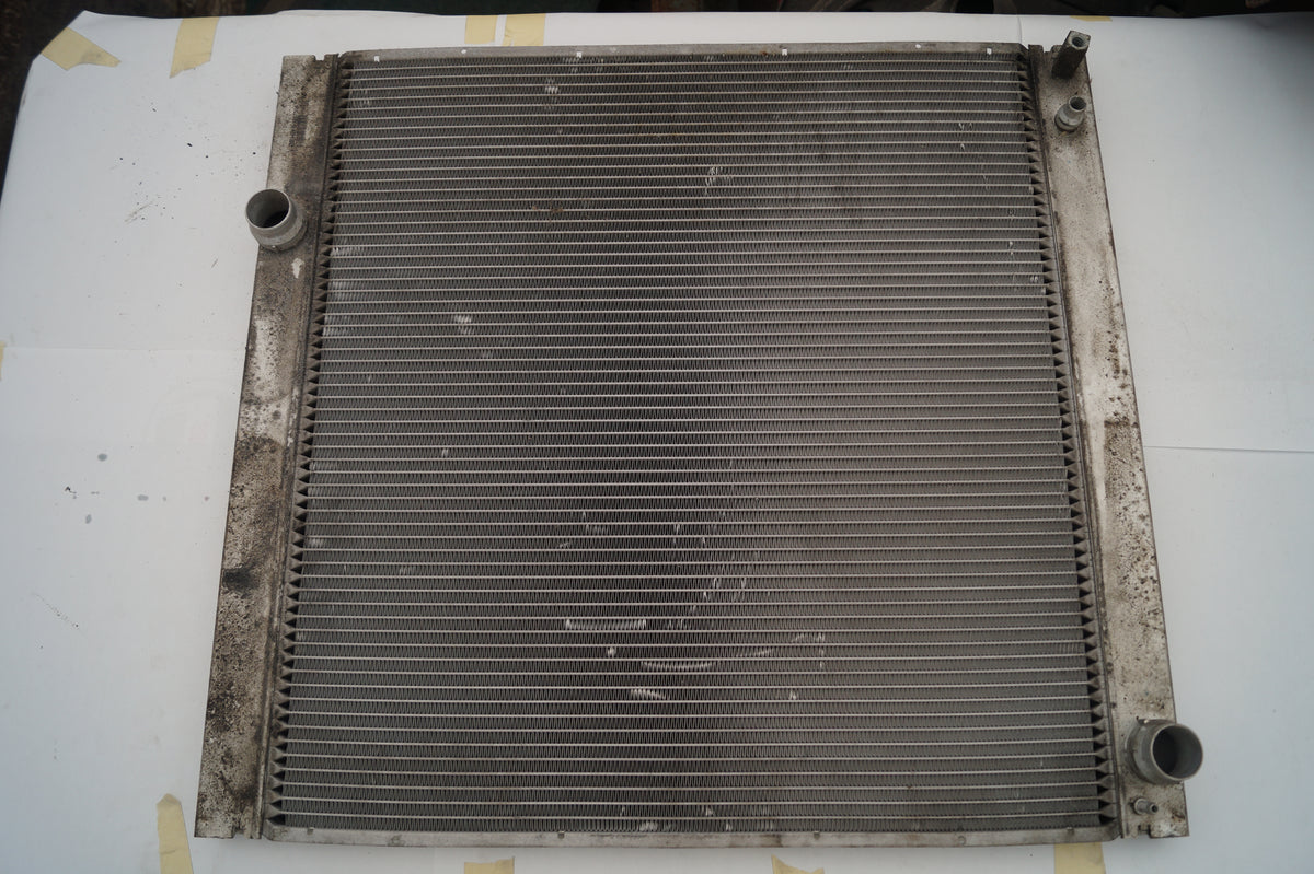 USED RANGE ROVER RADIATOR PART #PCC000850. FITS RANGE ROVER WITH 4.4L ...
